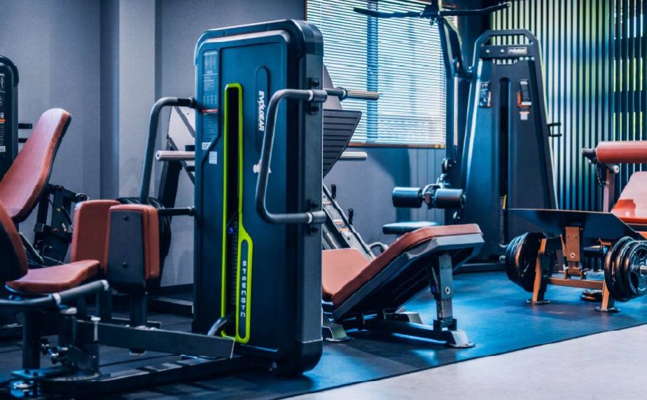 島根県松江市のパーソナルジムならFitness Labo THE ORIGIN | 専門家によるボディメイク指導